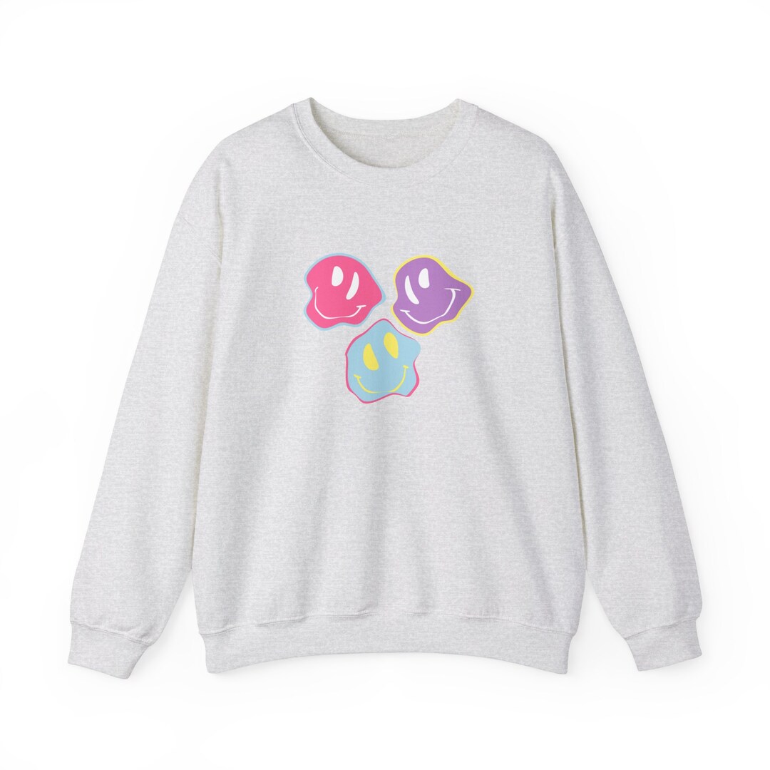 Trendy Smiley Face Crewneck Cute Smiley Face Sweatshirt Trendy Crewneck ...