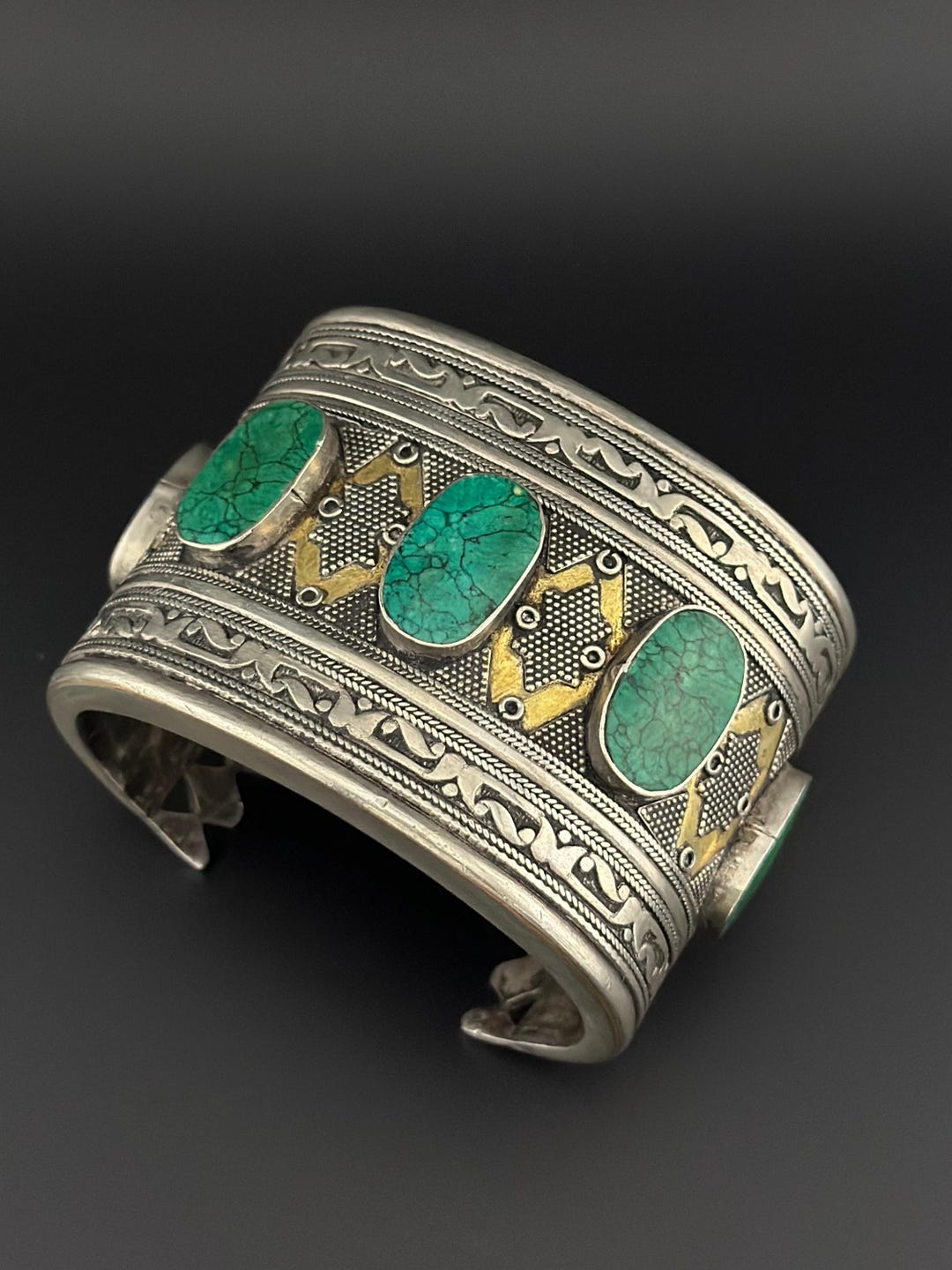 Silver Metal and Malachite Cuff, Afghanistan and Green Stone. - Etsy