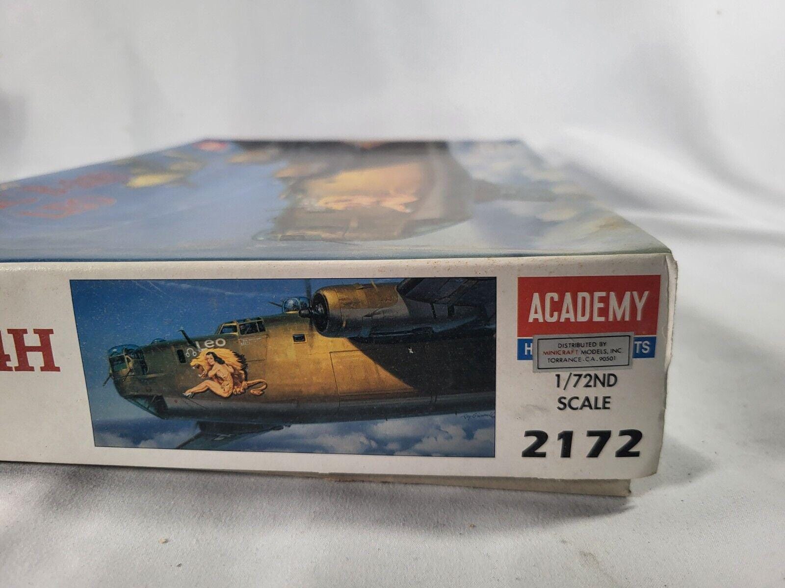 Academy 1/72 ZODIAC B-24H LEO limited Edition 2172 - Etsy