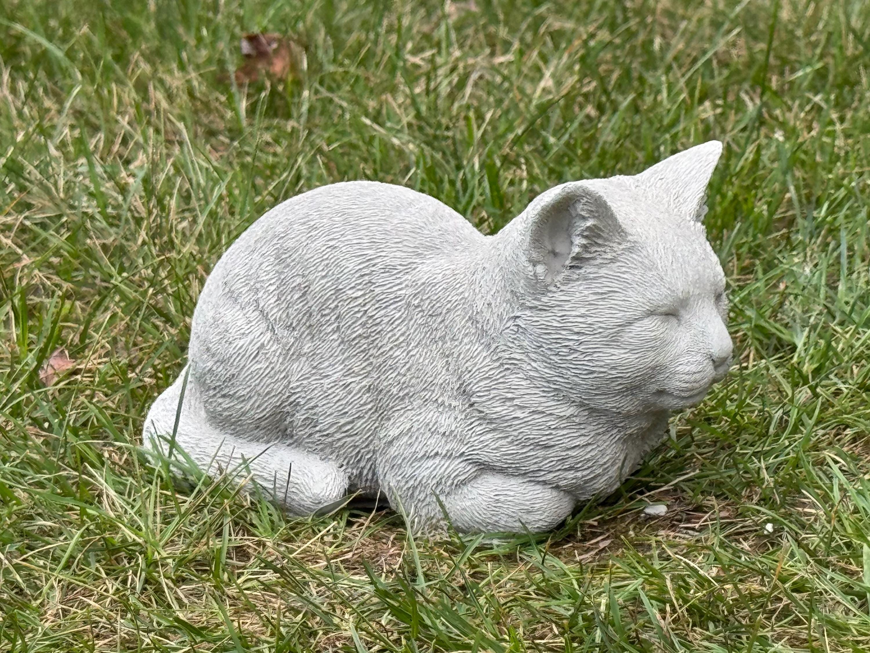 Concrete Cat Memorial Statue – Sitting Kitty Garden Sculpture Solid ...