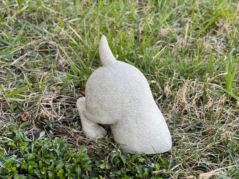 Concrete Digging Dog Statue Stone Funny Dog Figurine Garden Cement ...