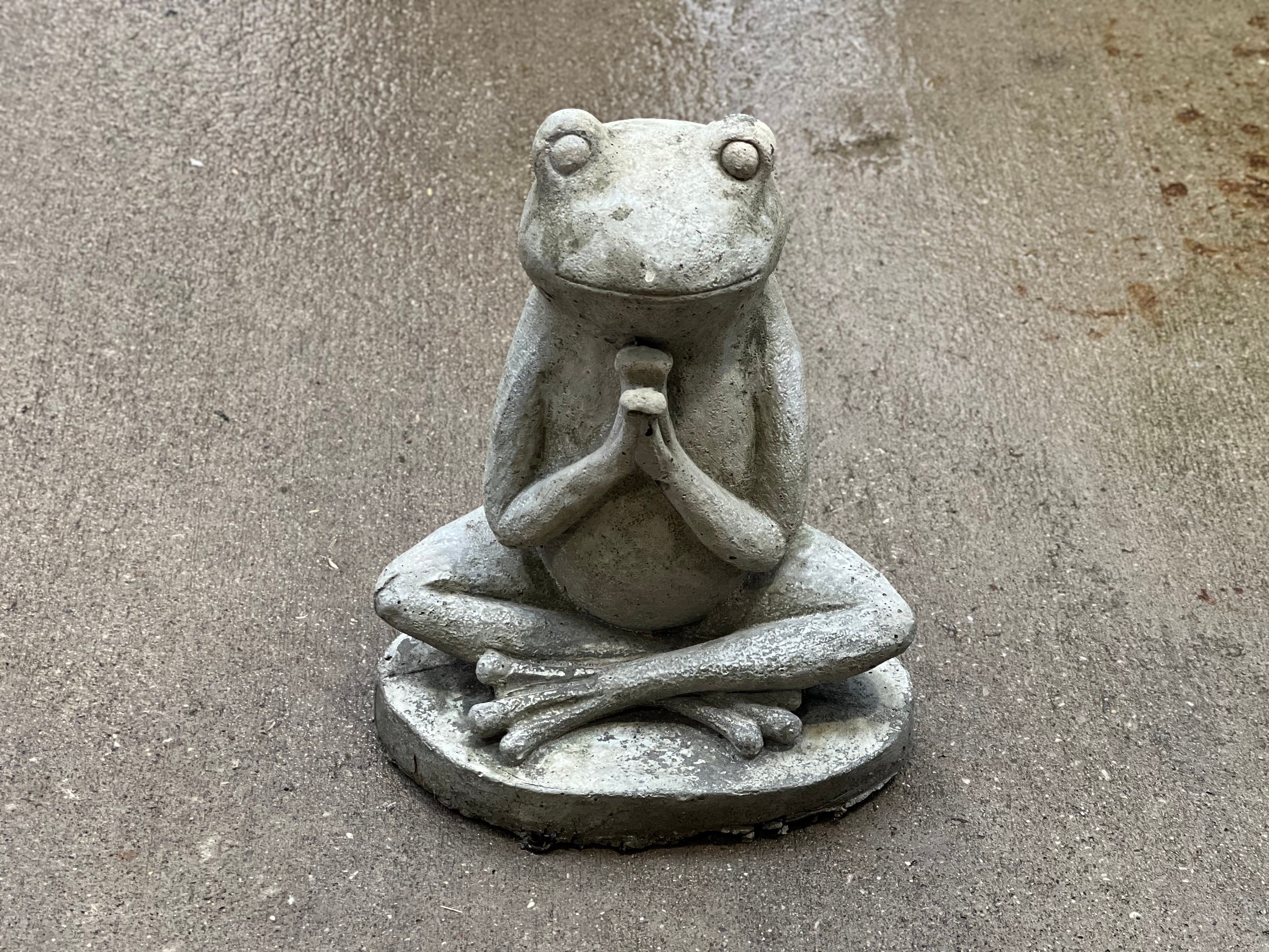 Stone Frog Statue Meditation Frog Garden Sculpture Sitting Totem Toad ...