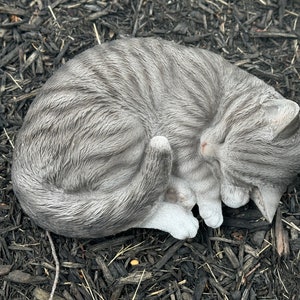 Gray Cat Statue Garden Sleeping Cat Figurine Crouching Kitty Sculpture ...