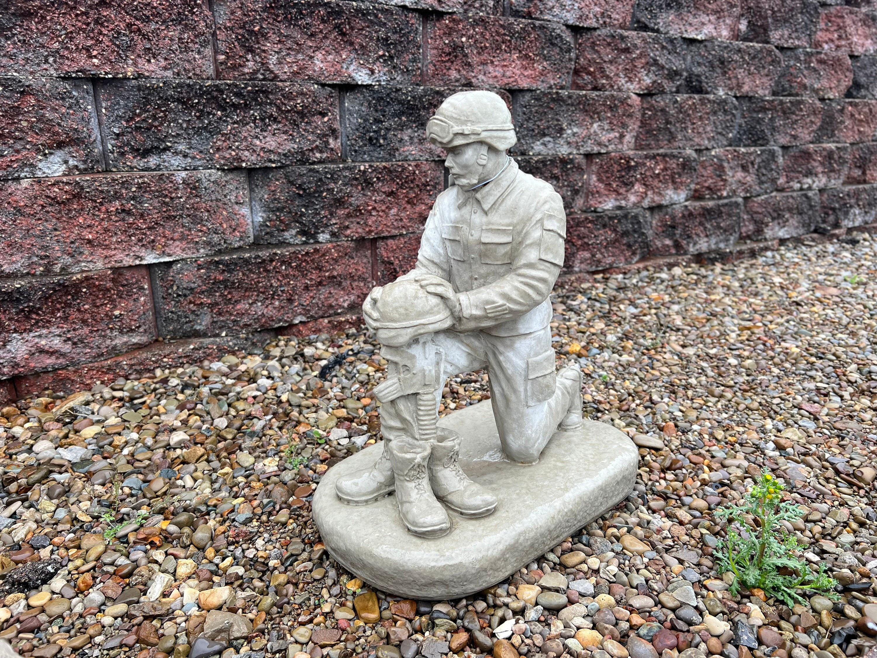 Stone Soldier Statue Memorial Grave Decoration Concrete Military ...