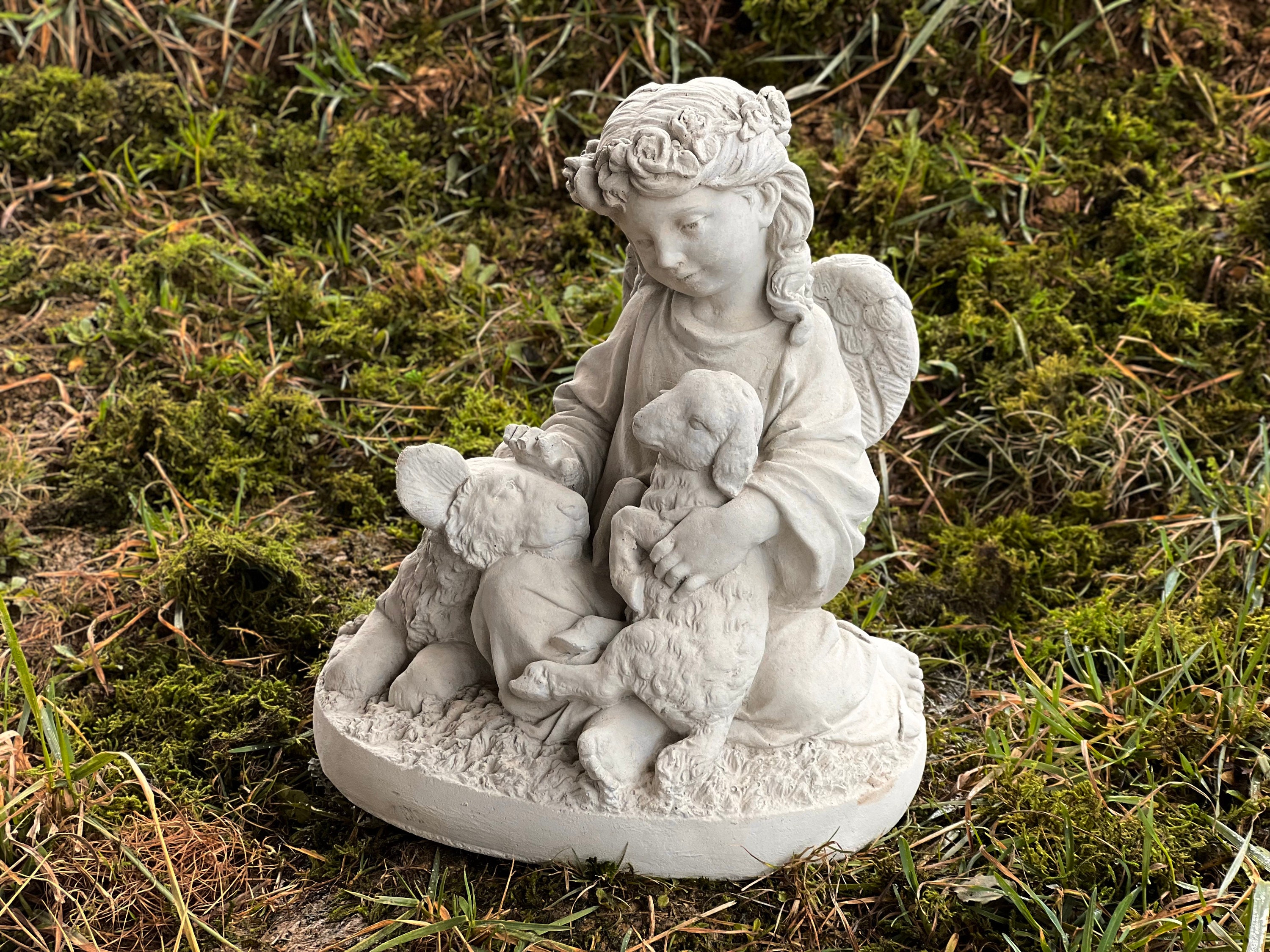 Angel With Lion and Lamb Statue Angel Baby Concrete Sculpture Grave ...