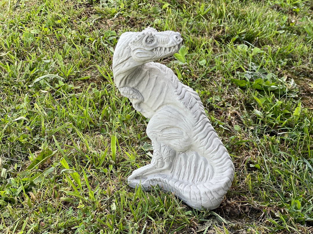 Stone Dinosaur Statue T-rex Garden Sculpture Concrete Dino Figurine ...