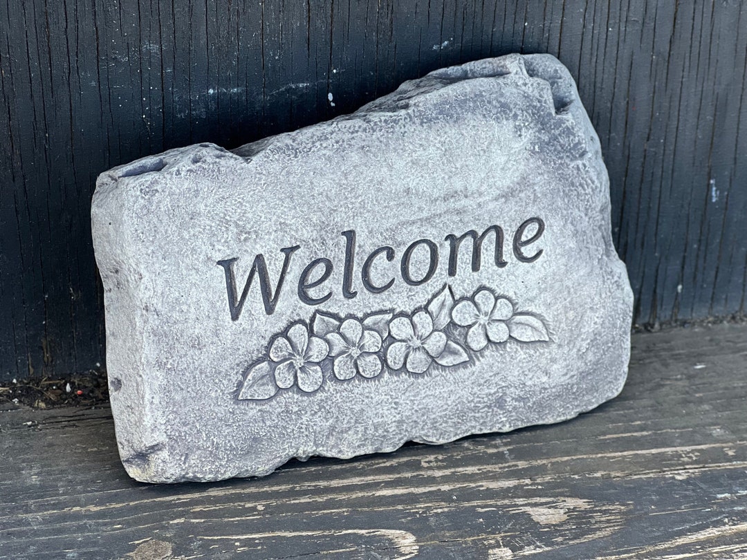 Welcome Statue Concrete Welcome Sign Figurine Engraved Stone Farmhouse ...
