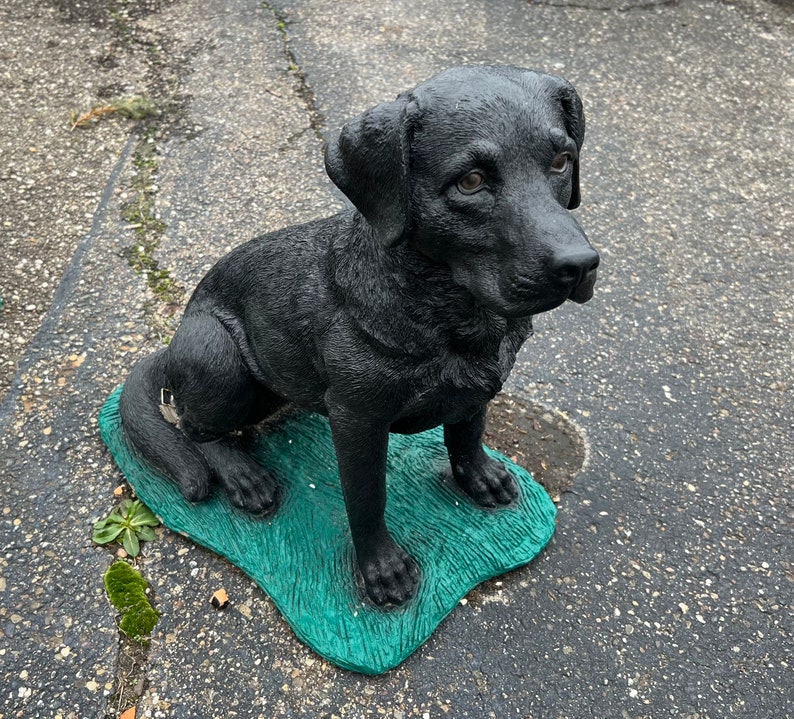 Chocolate Labrador Statue Black Labrador Retriever Garden Sculpture ...