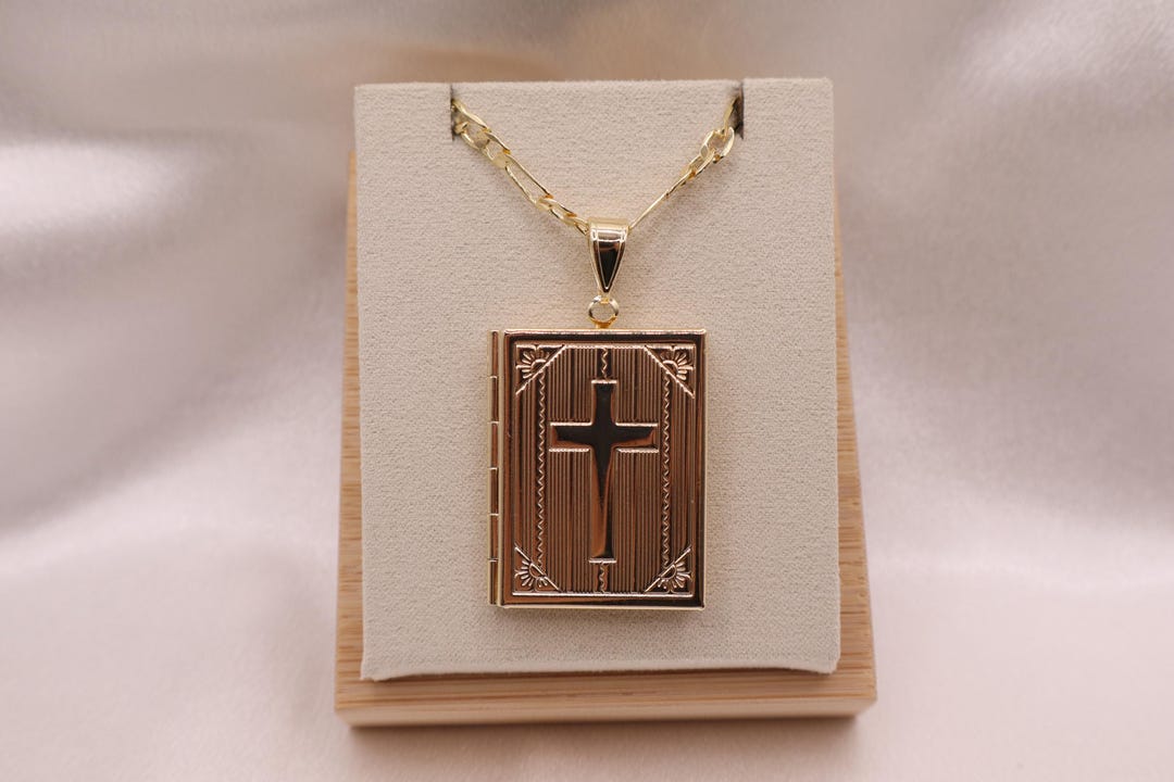 Locket Vintage Bible Necklace, Bible Locket Necklace, Religious Jewelry ...