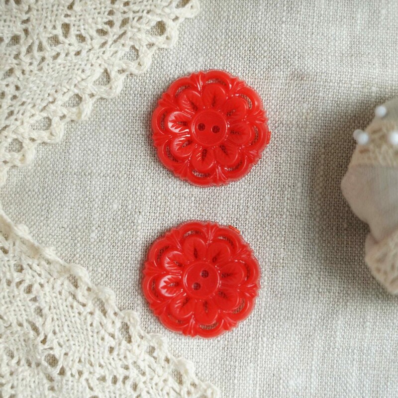 1950s Buttons - Etsy