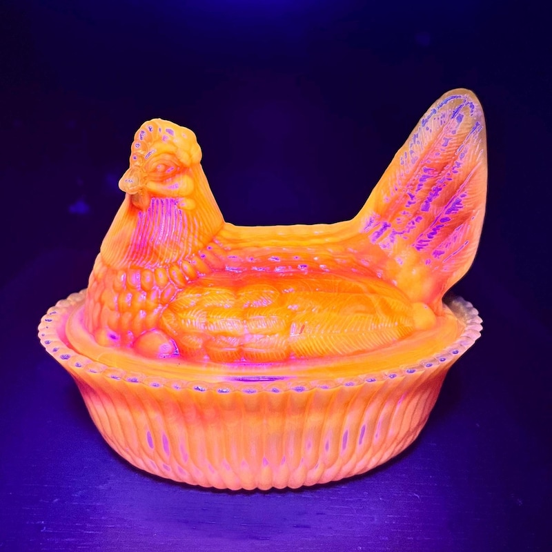 Carnival Glass Hen - Etsy