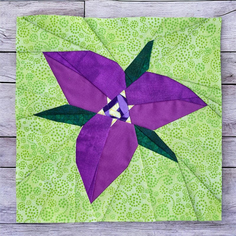 Trillium Quilt - Etsy