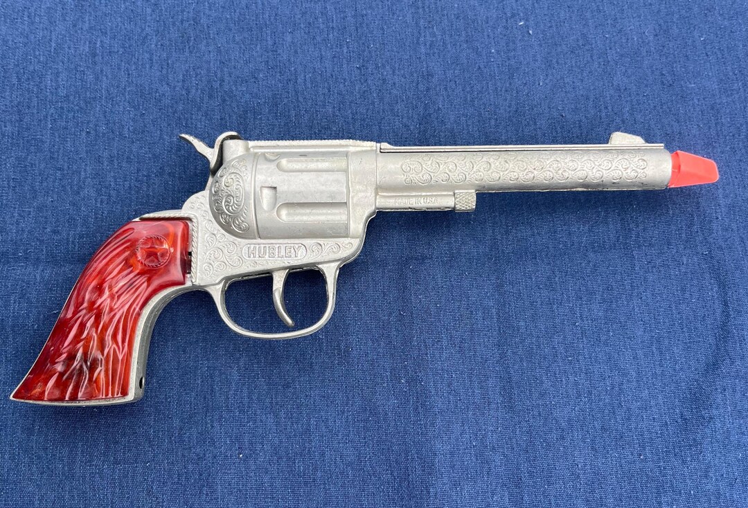 Hubley Rodeo Amber Grip Toy Cap Gun Pistol Revolver 6 Shooter Vintage ...