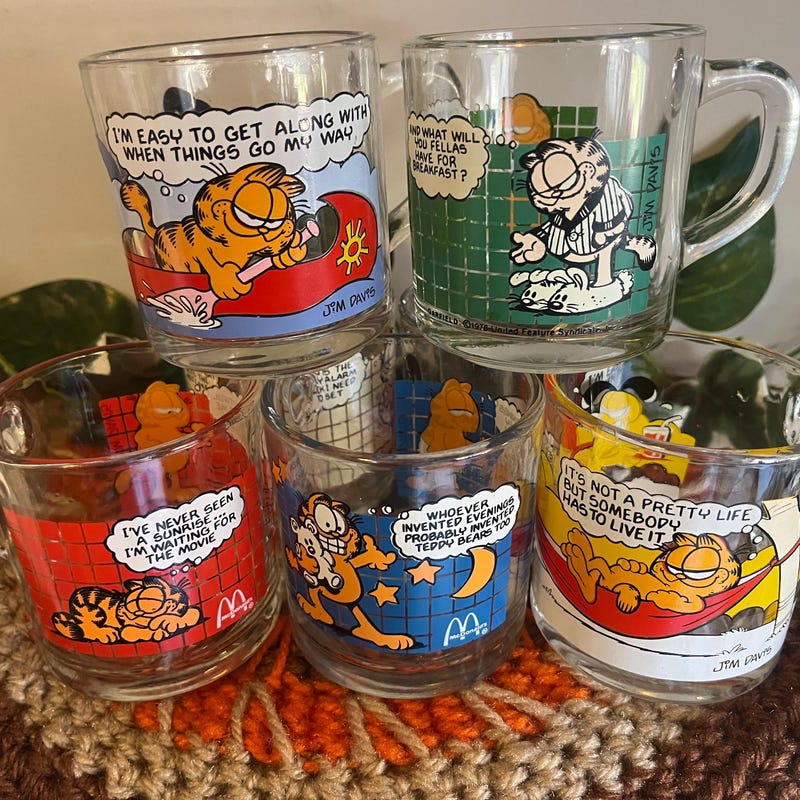 Vintage Garfield Gifts - 60+ Gift Ideas for 2025