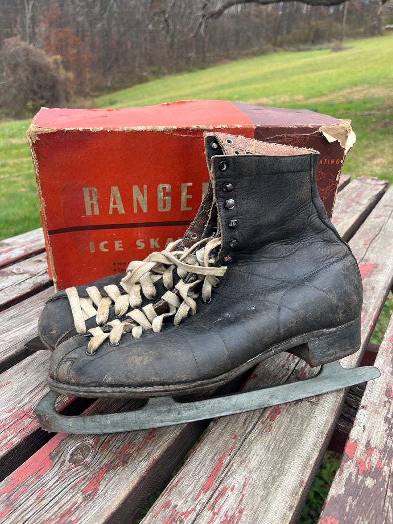 Vintage Ranger Ice Skates Black Original Sears Robuck Box Canada Hockey ...