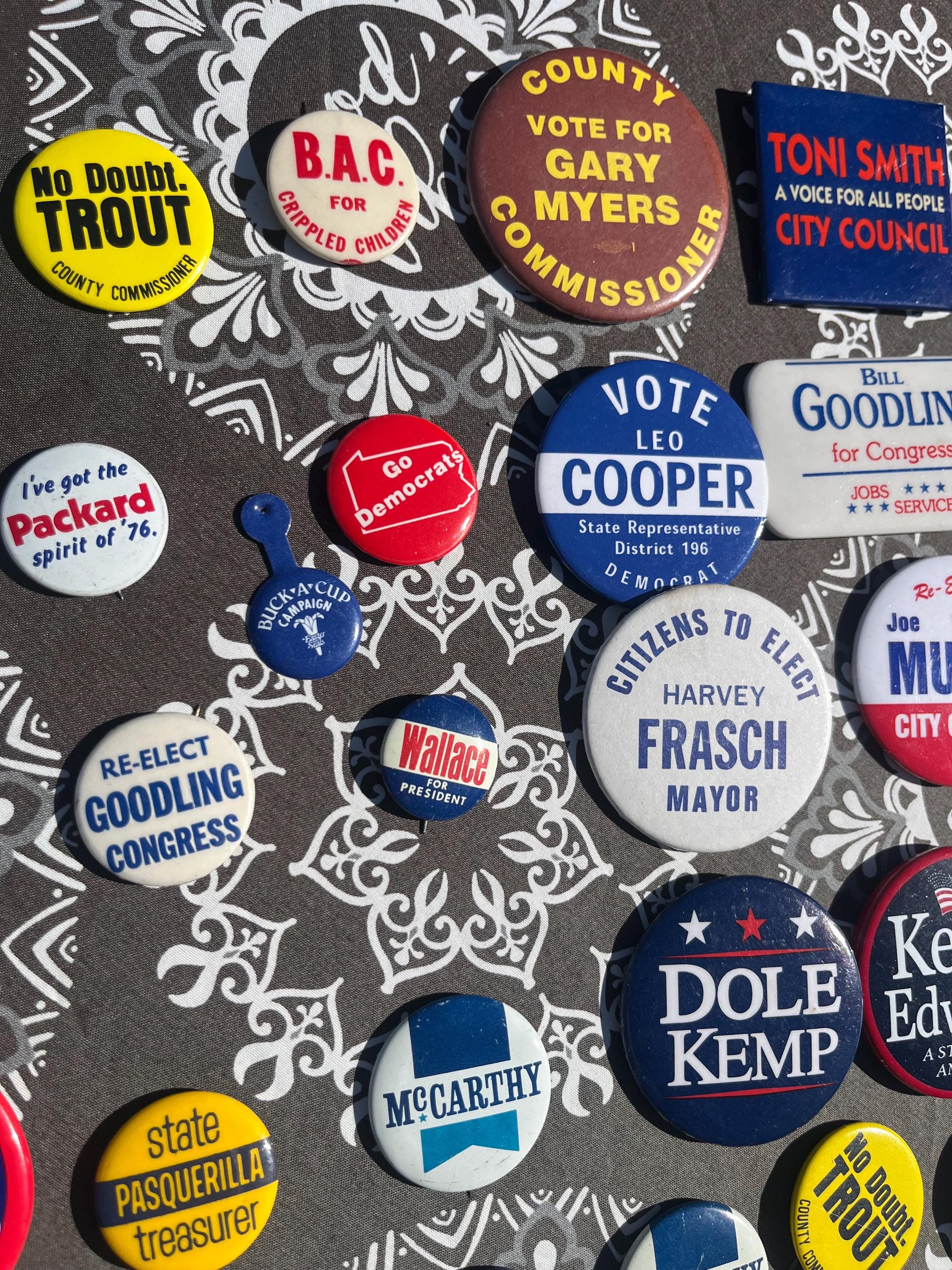 38 Vintage Political Campaign Pins Pin Bsck Buttons 60’s 70’s 80’s 90’s ...