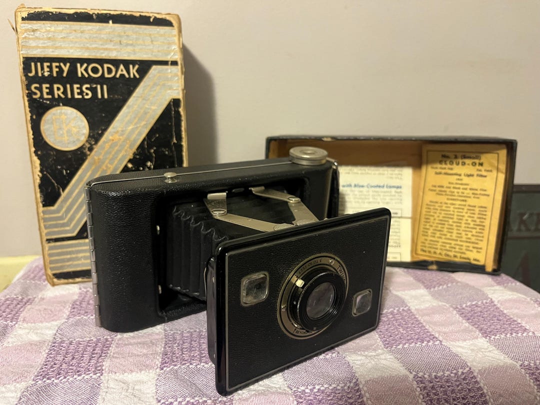 Vintage 1940’s Kodak Jiffy Six 20 Series II Camera W/ World War 2 Camp ...