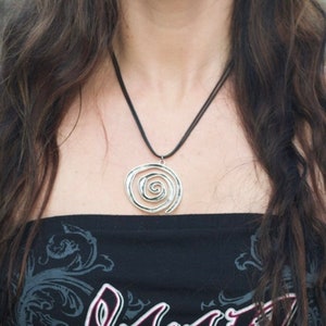 Vintage Antique Style Abstract Spiral Pendant Necklace - Etsy