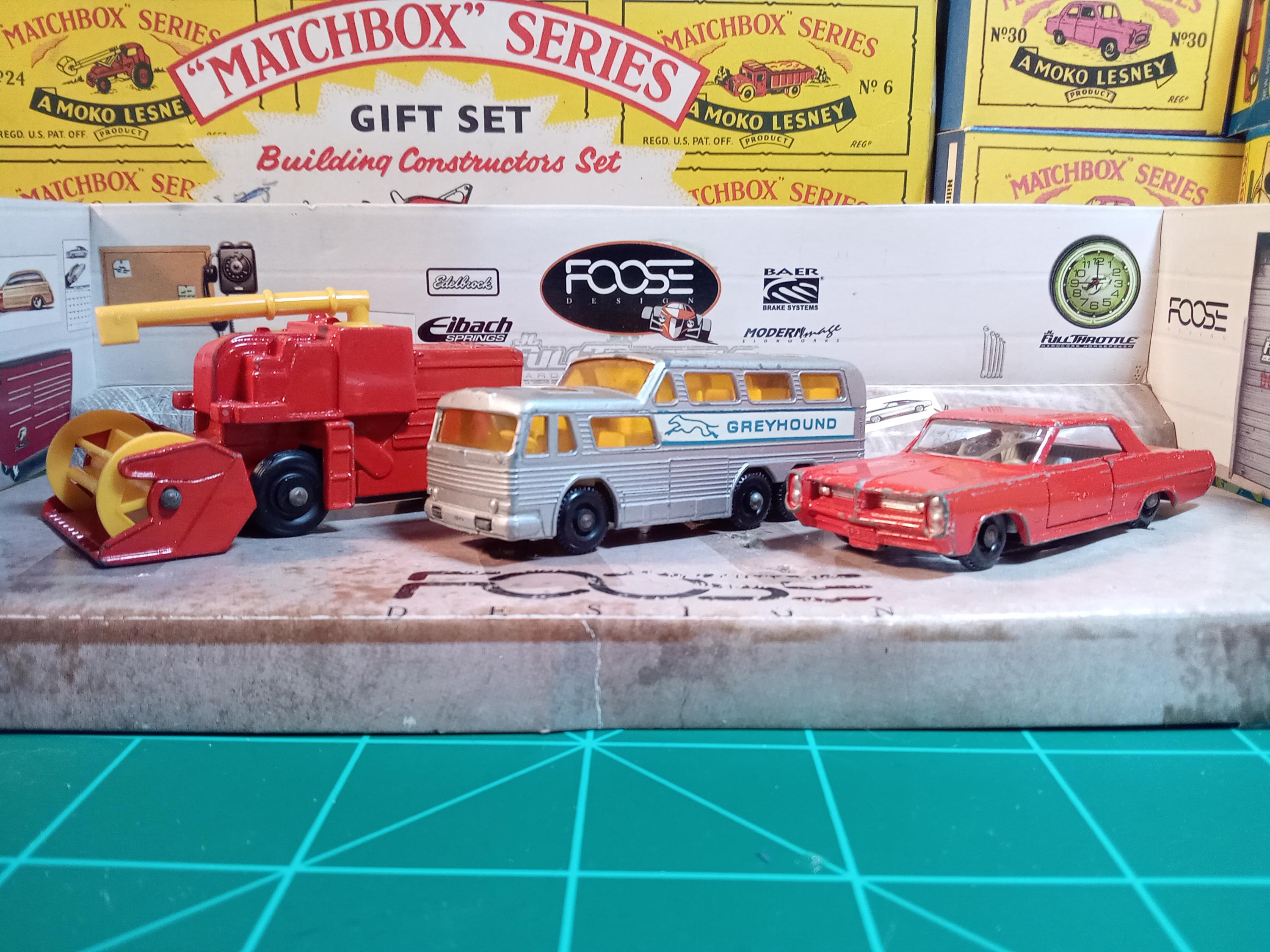 Matchbox #51 Combine Harvester Matchbox #66 Coach & Matchbox #22 ...