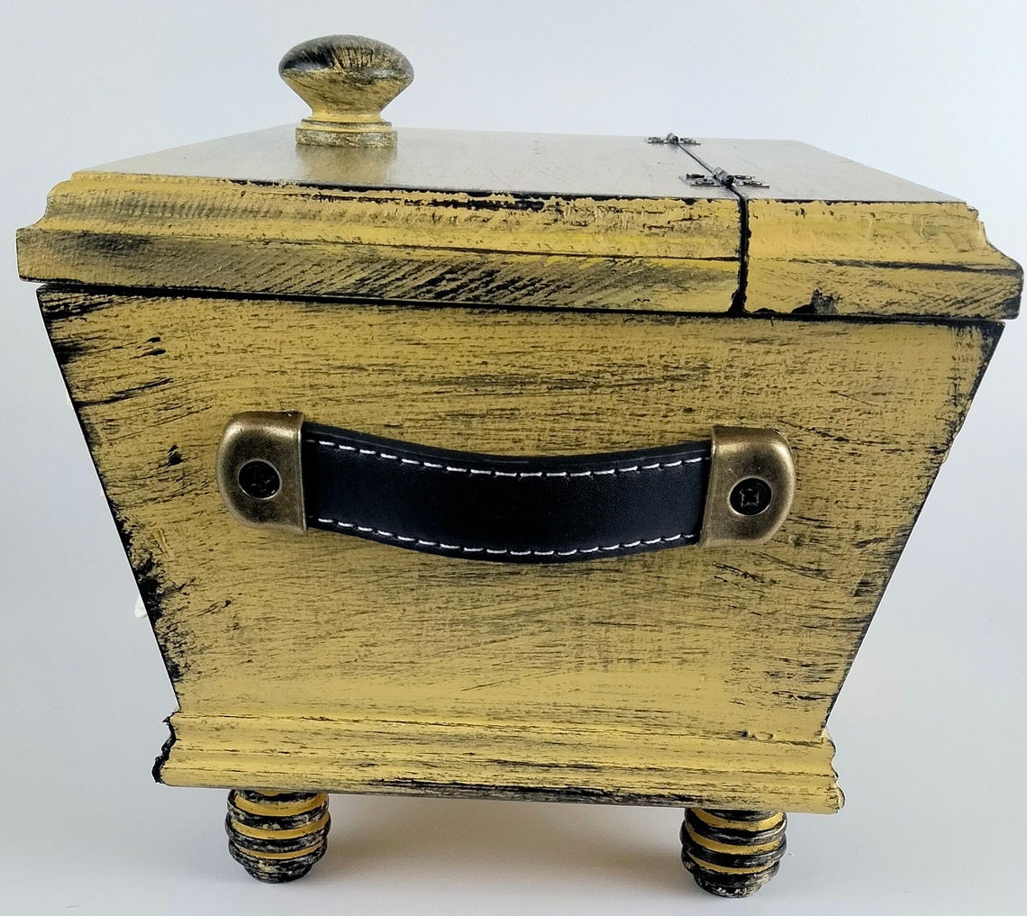 Bumblebee Keepsake Box, Pine Wood, Distressed Yellow Antique Finish ...