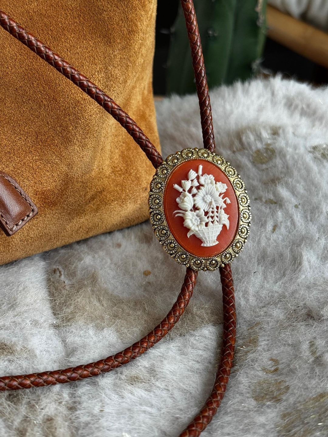 Authentic Antique Floral Cameo Bolo Tie | Vintage German Gold & Creamy ...