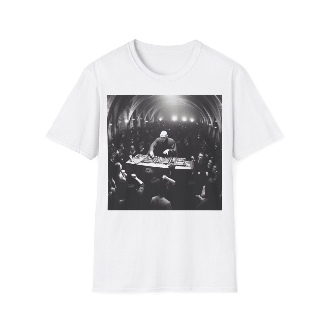 Harry Potter Rave Voldemort Party Funny T-shirt Im Just a Girl Coquette ...