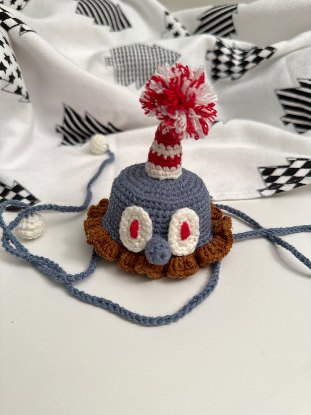 English PDF, Crochet Squidward Birthday Hat Pattern, Squidward Hat ...