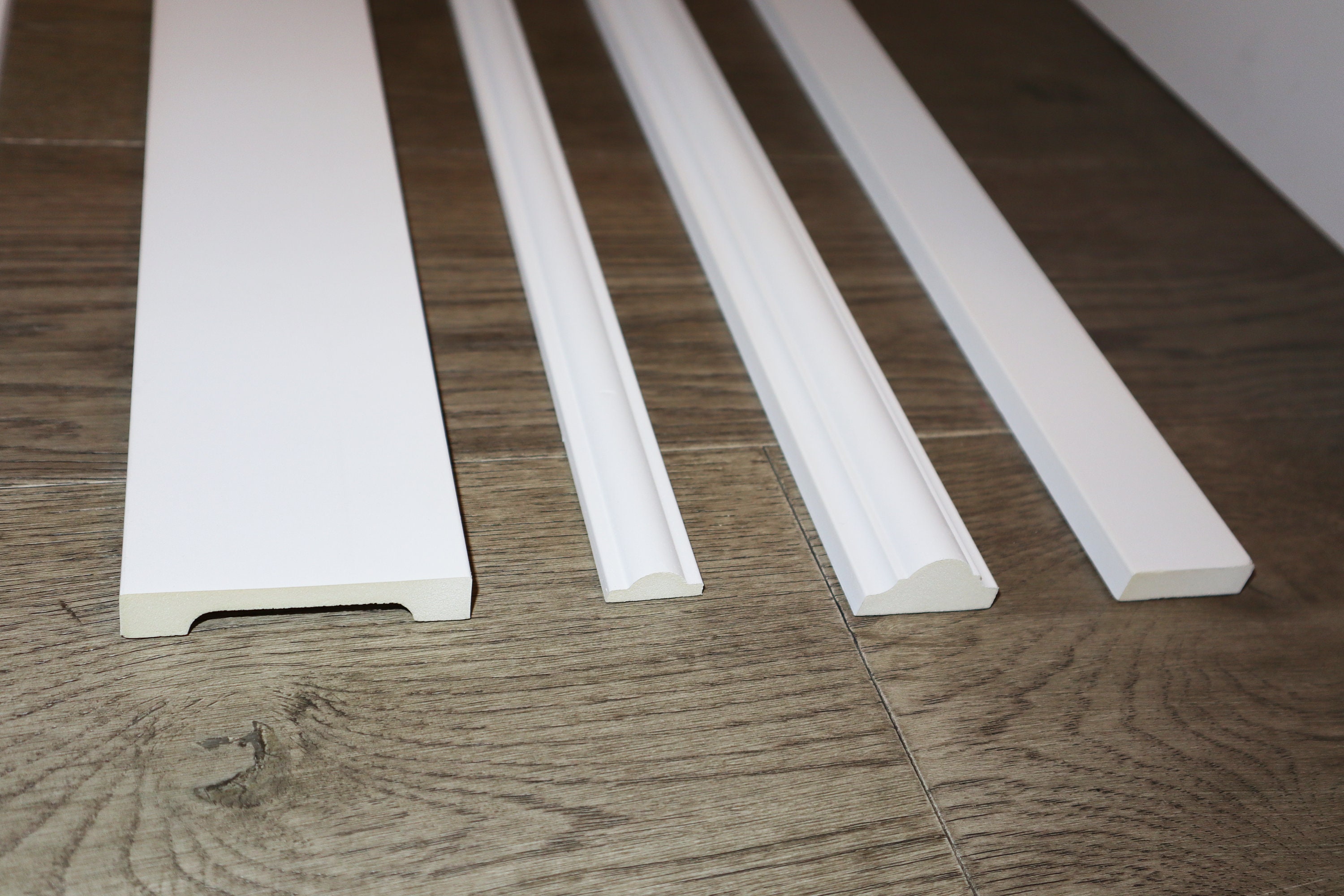Pre-primed Vertical Line Wall Trim Kit – Modern Polyurethane Paneling ...