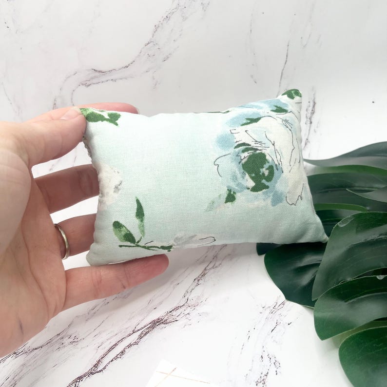 Discrete Day Time Breast Support Pillow in Cotton or Satin Wrinkle ...