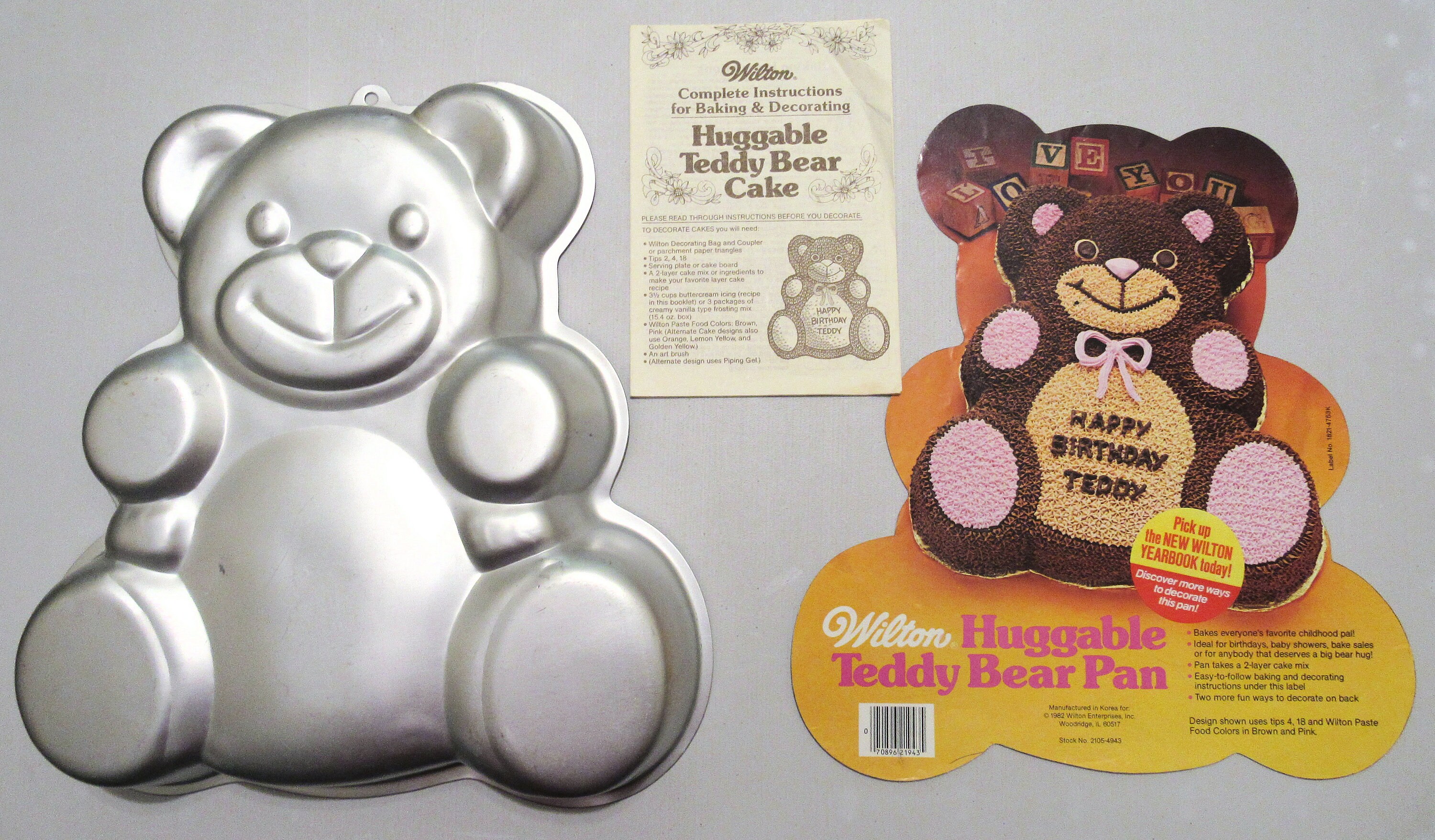 Vintage Wilton Cake Pans Animal Cakes good News Stork, Huggable Teddy ...