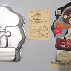Vintage Wilton Cake Pans Peanuts Characters Snoopy or Charlie Brown - Etsy