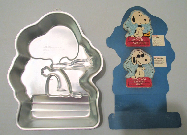 Vintage Wilton Cake Pans Peanuts Characters Snoopy or Charlie Brown - Etsy