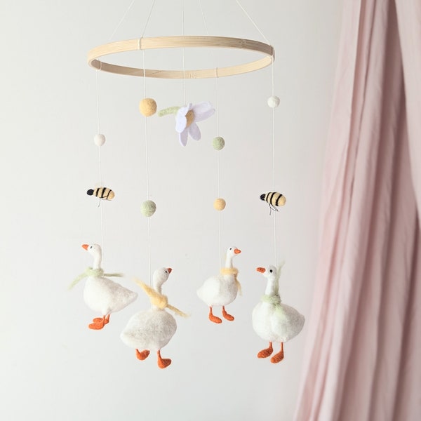 Bee Baby Mobile - Etsy