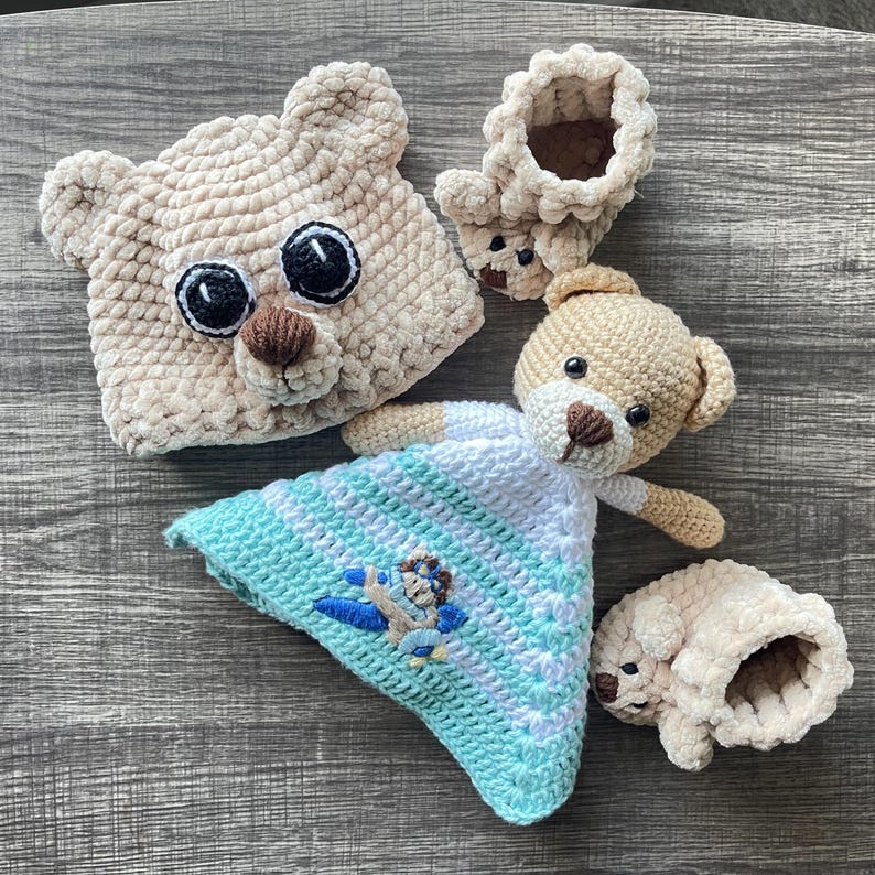 Adorable Bear Baby Booties - Hat - Comforter - DIY Crochet Pattern - Etsy