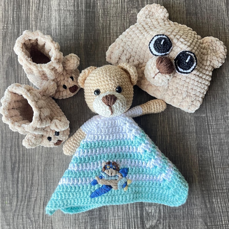 Adorable Bear Baby Booties - Hat - Comforter - DIY Crochet Pattern - Etsy