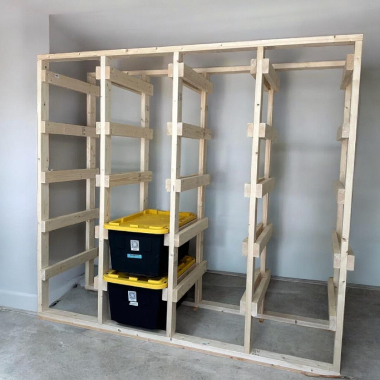 27 Gallon Storage Rack Plans, Tote Shelf Design, Tote Box Wall Rack ...