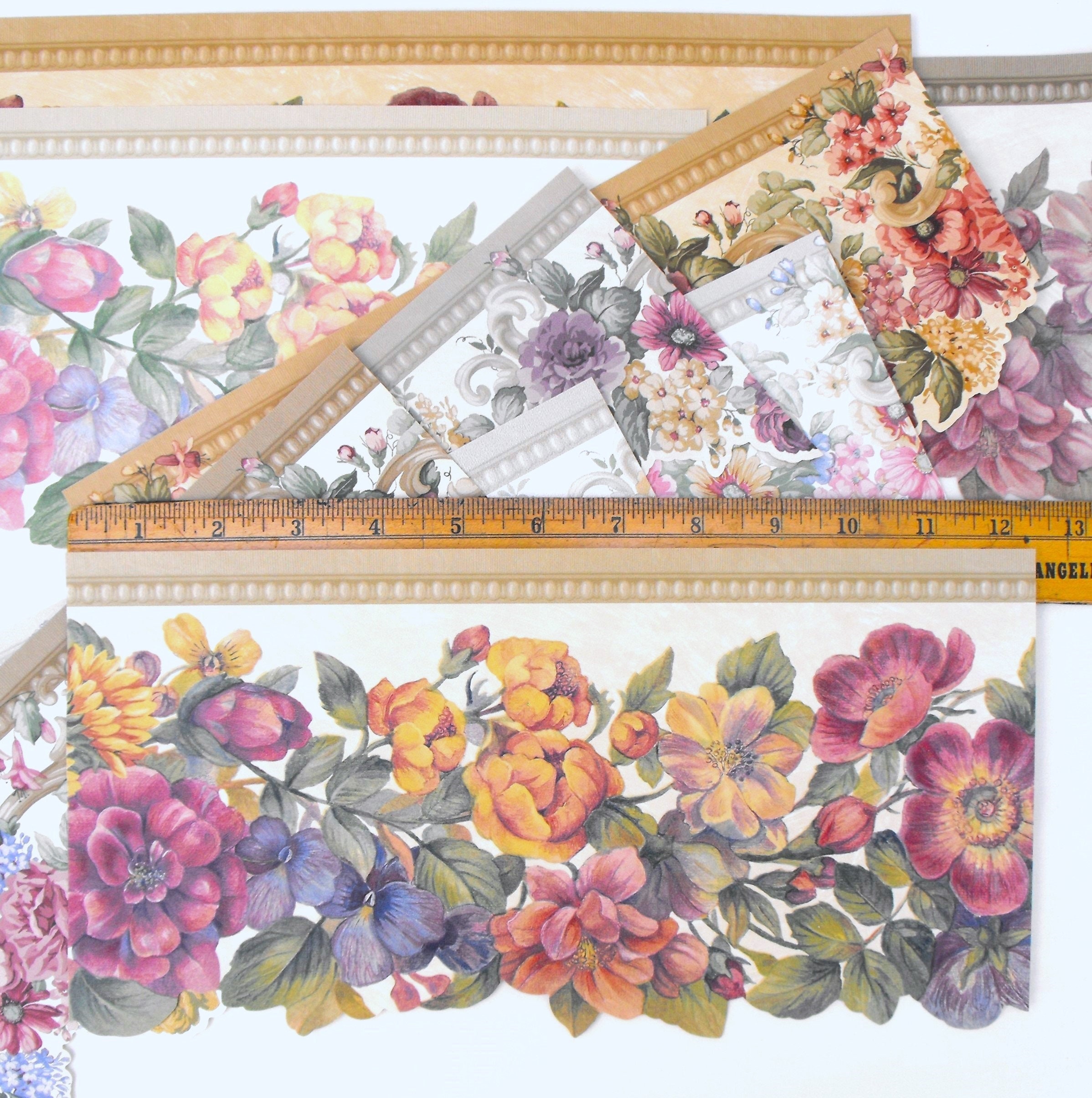 Burgandy Wide 12 Inch Wallpaper Border