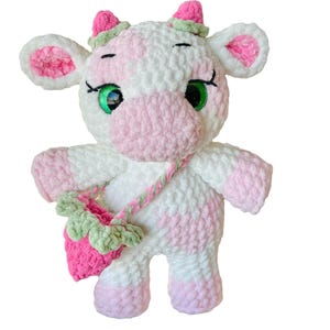 Selene the Strawberry Cow Pattern (US Terms) - Etsy