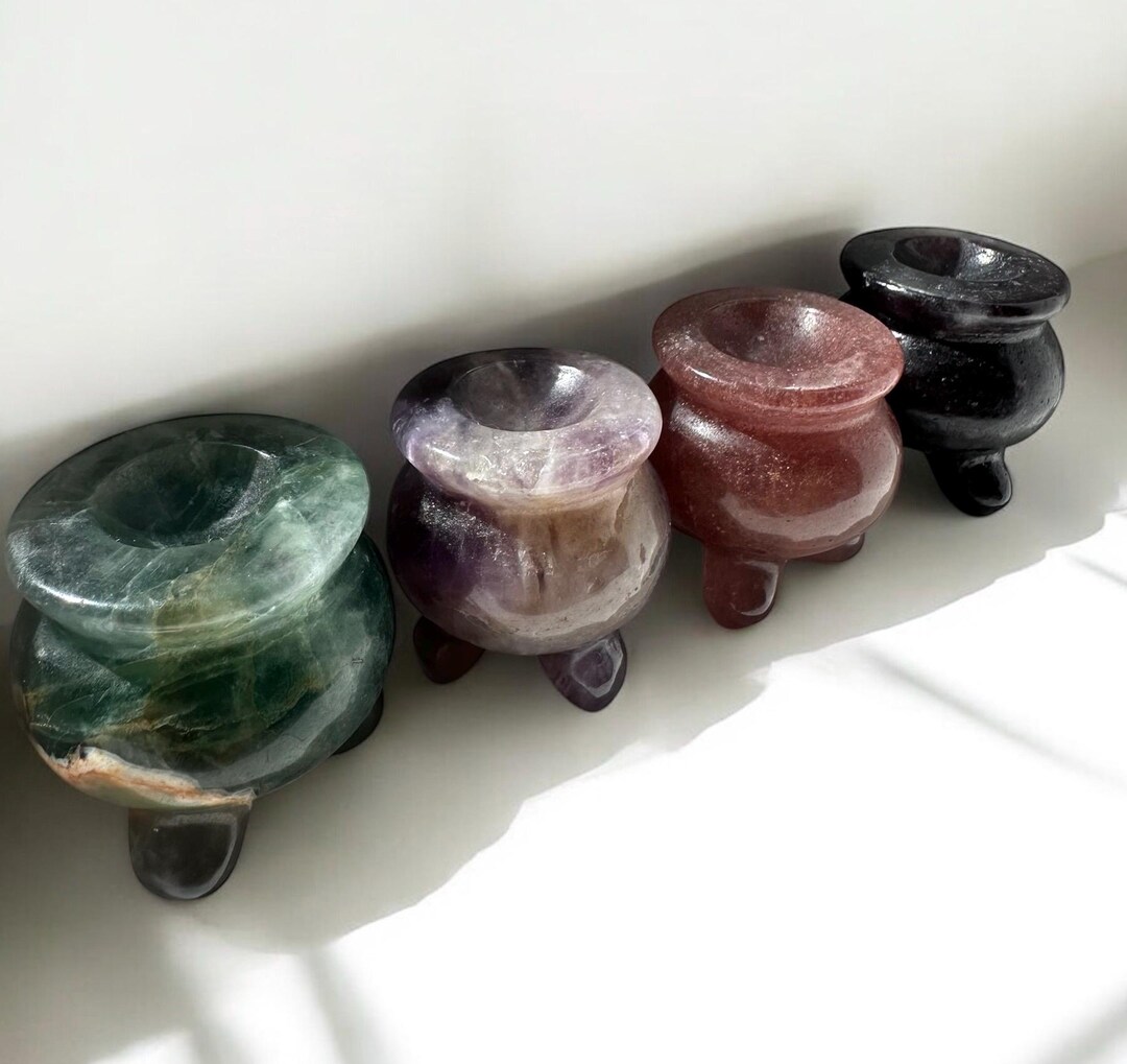 Mini Crystal Cauldron Carving – Sphere Holder for Altars, Witchy Decor ...
