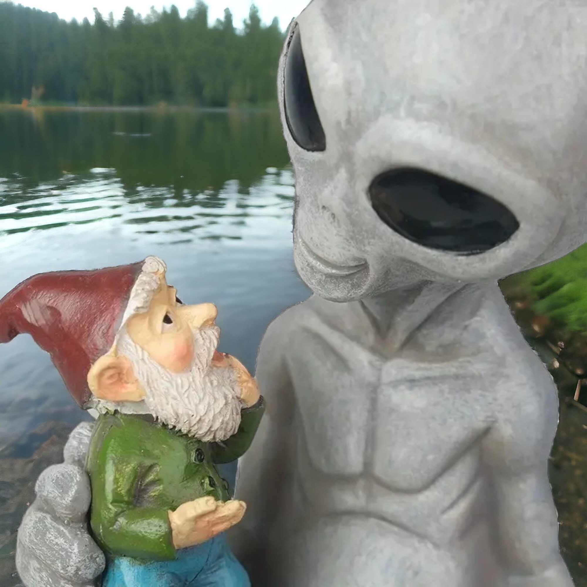 Alien Holding Dwarf Garden Statue Unique Outdoor Yard Decor Quirky Lawn ...