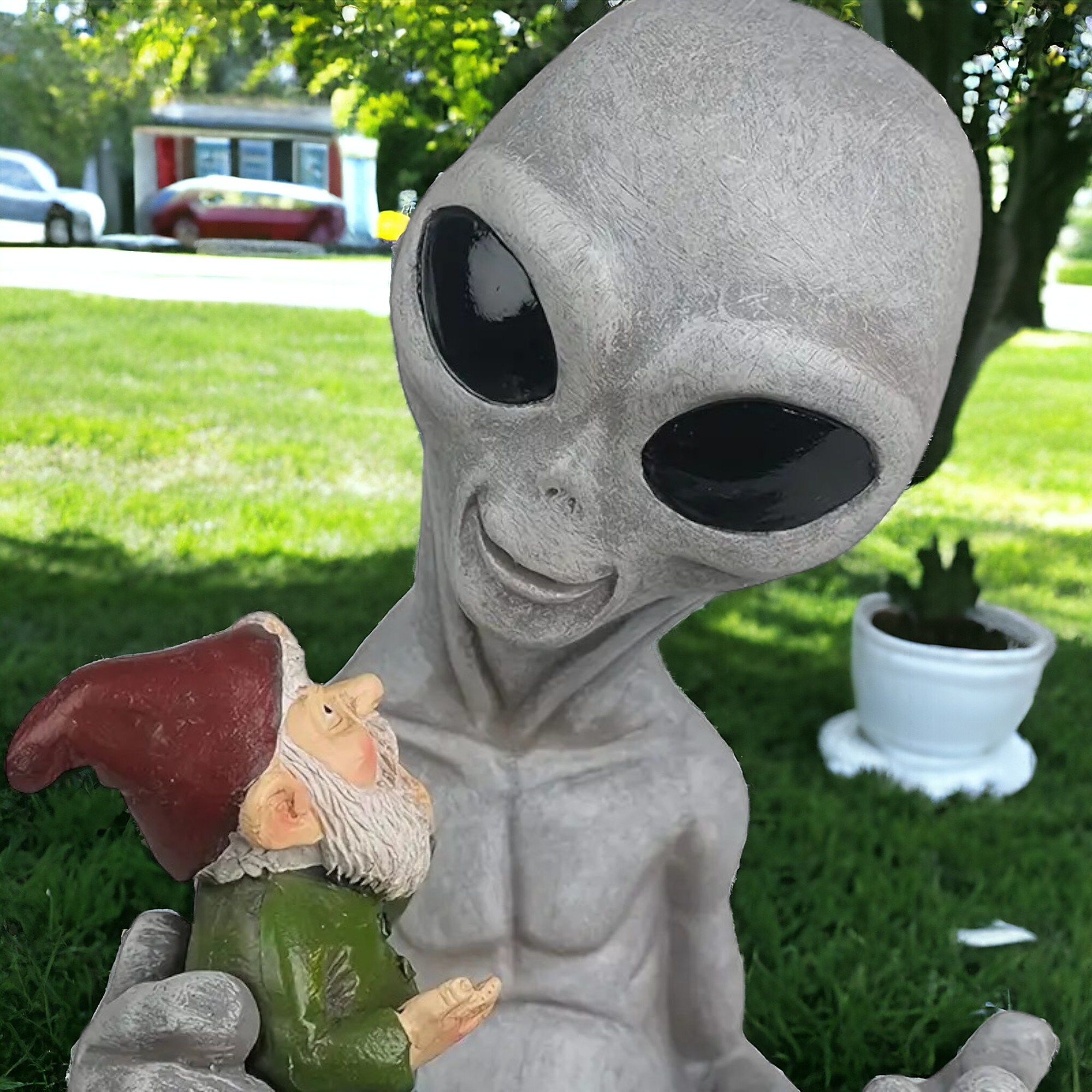 Alien Holding Dwarf Garden Statue Unique Outdoor Yard Decor Quirky Lawn ...