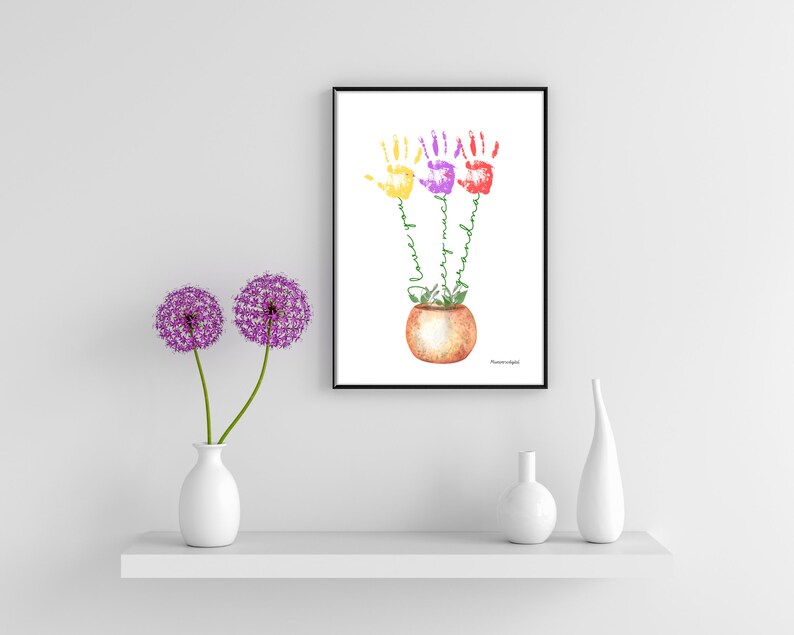 Huellas de manos para el día de la madre, manualidad con huellas de ...