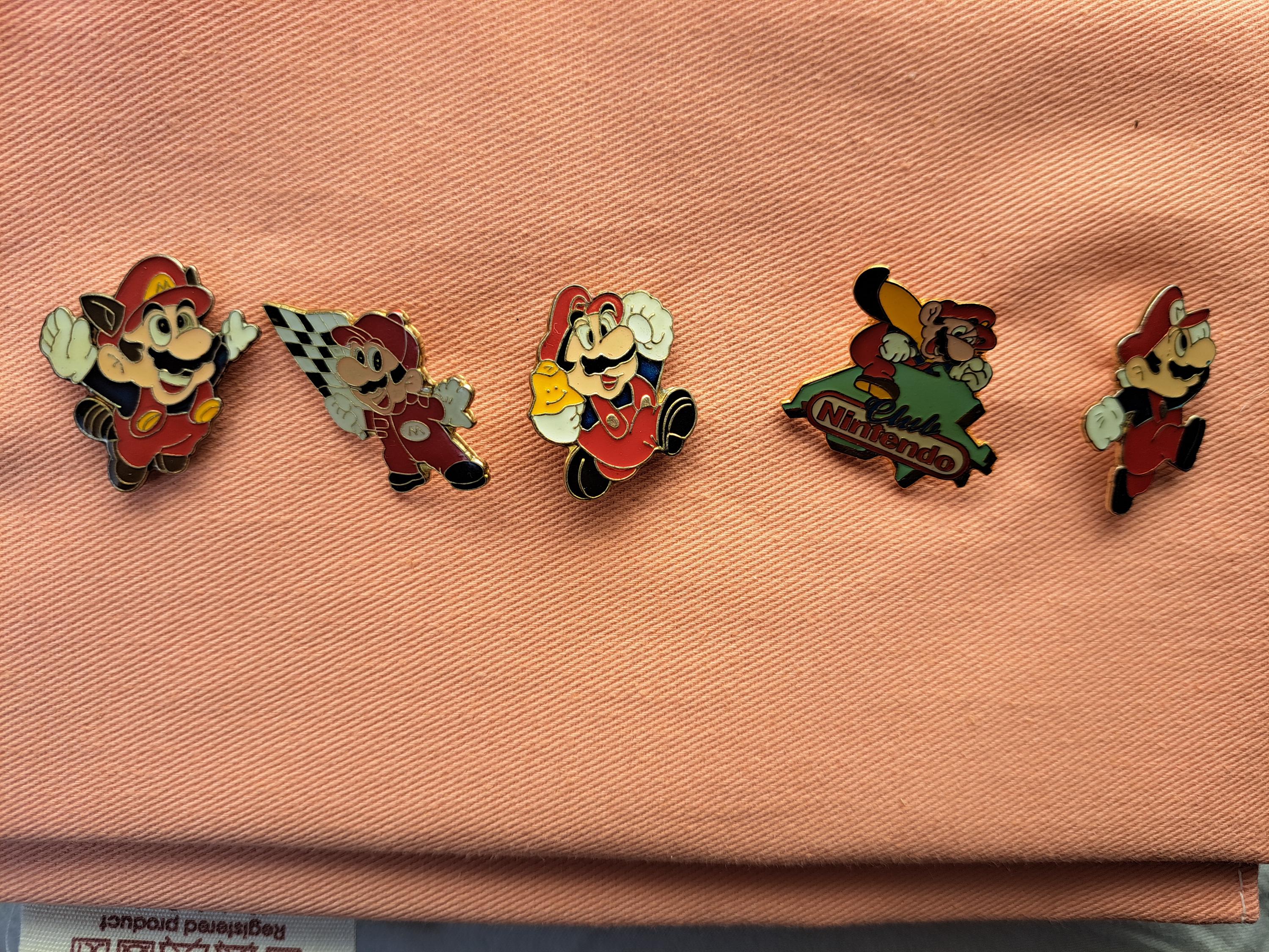 Super Mario, Nintendo Club, Gaming, Pin, Logo Pin, Badge, Button, Pin ...