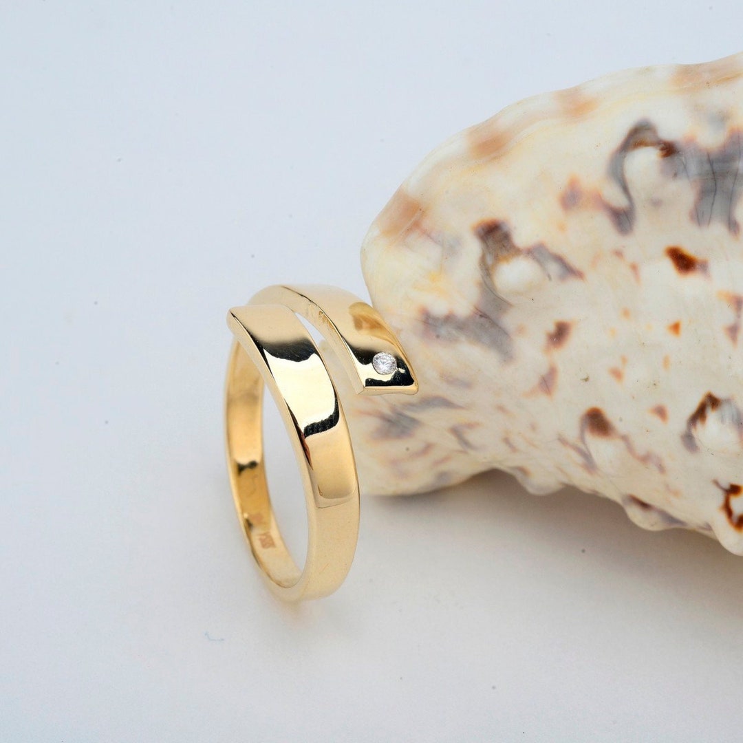 14K Gold Wrap Around Ring Solid Gold Spiral Ring Modern Solitaire Ring ...