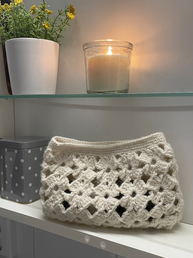 Crochet Floral Makeup Bag Pattern | PDF Digital Download | DIY Toiletry ...