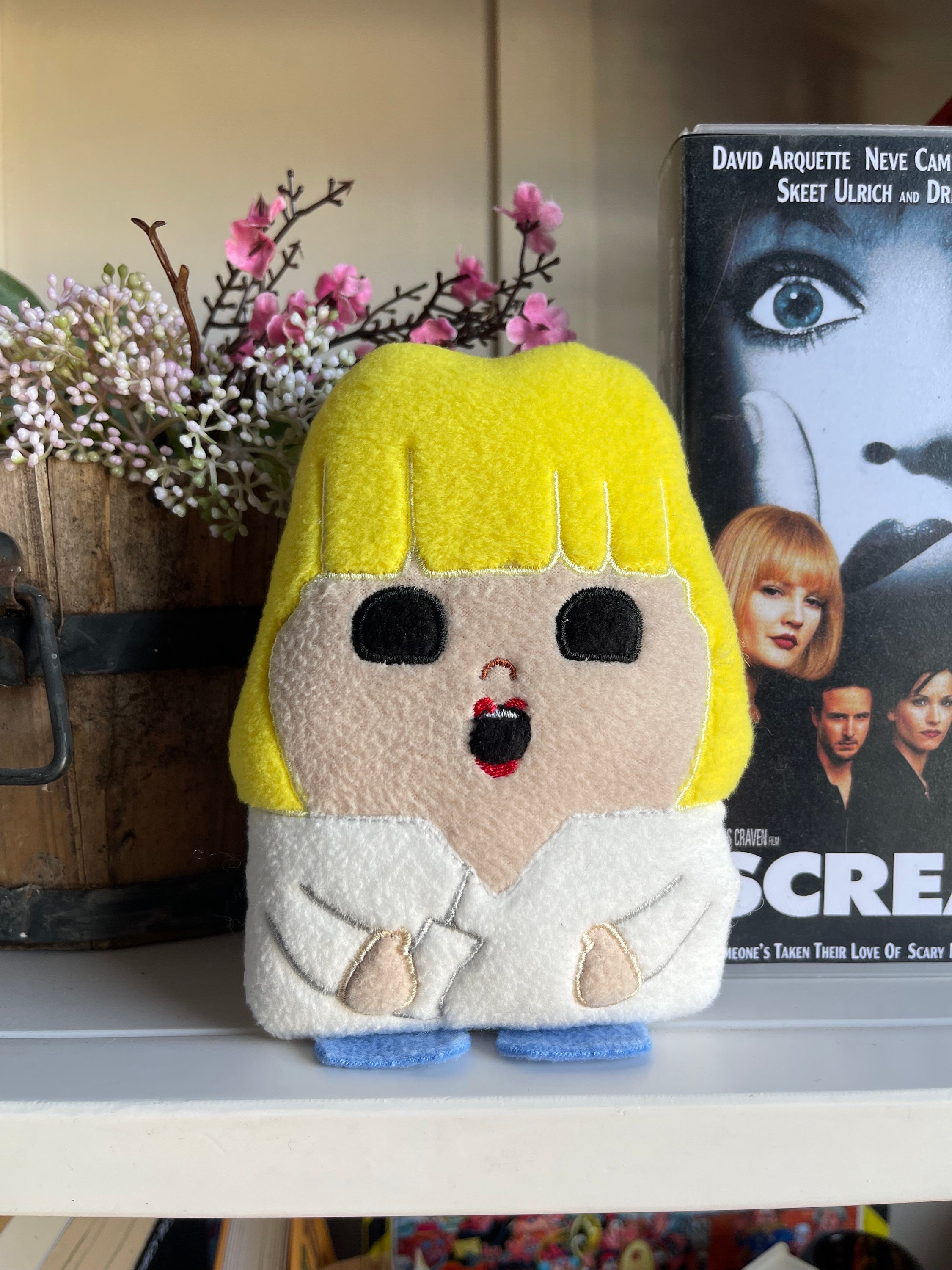 Casey Becker Plushie With Scream VHS Cute Scream Movie Plush Figure ...