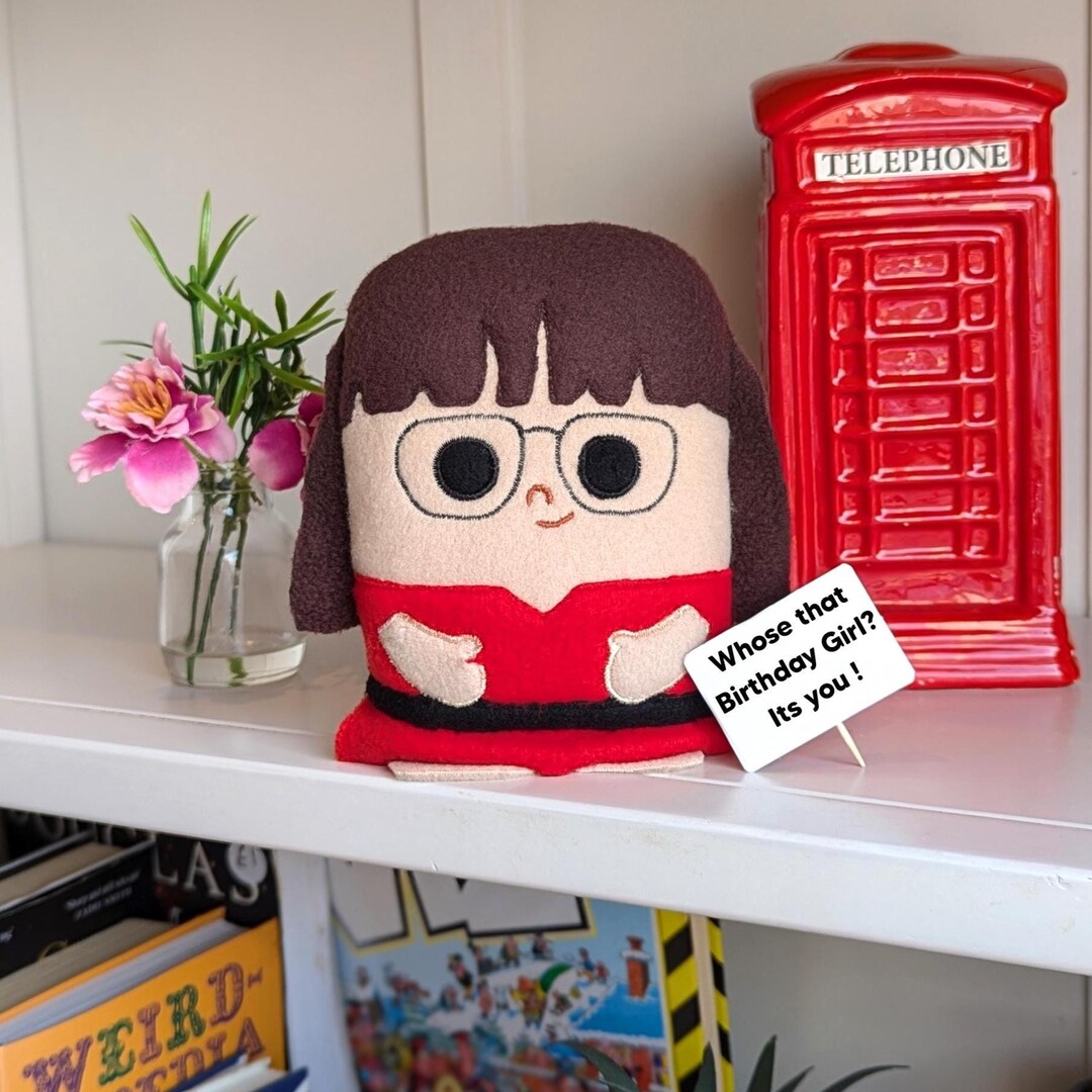 Its Jess Gift Doll Girl Tv Show Birthday Card Funny Quote Present ...