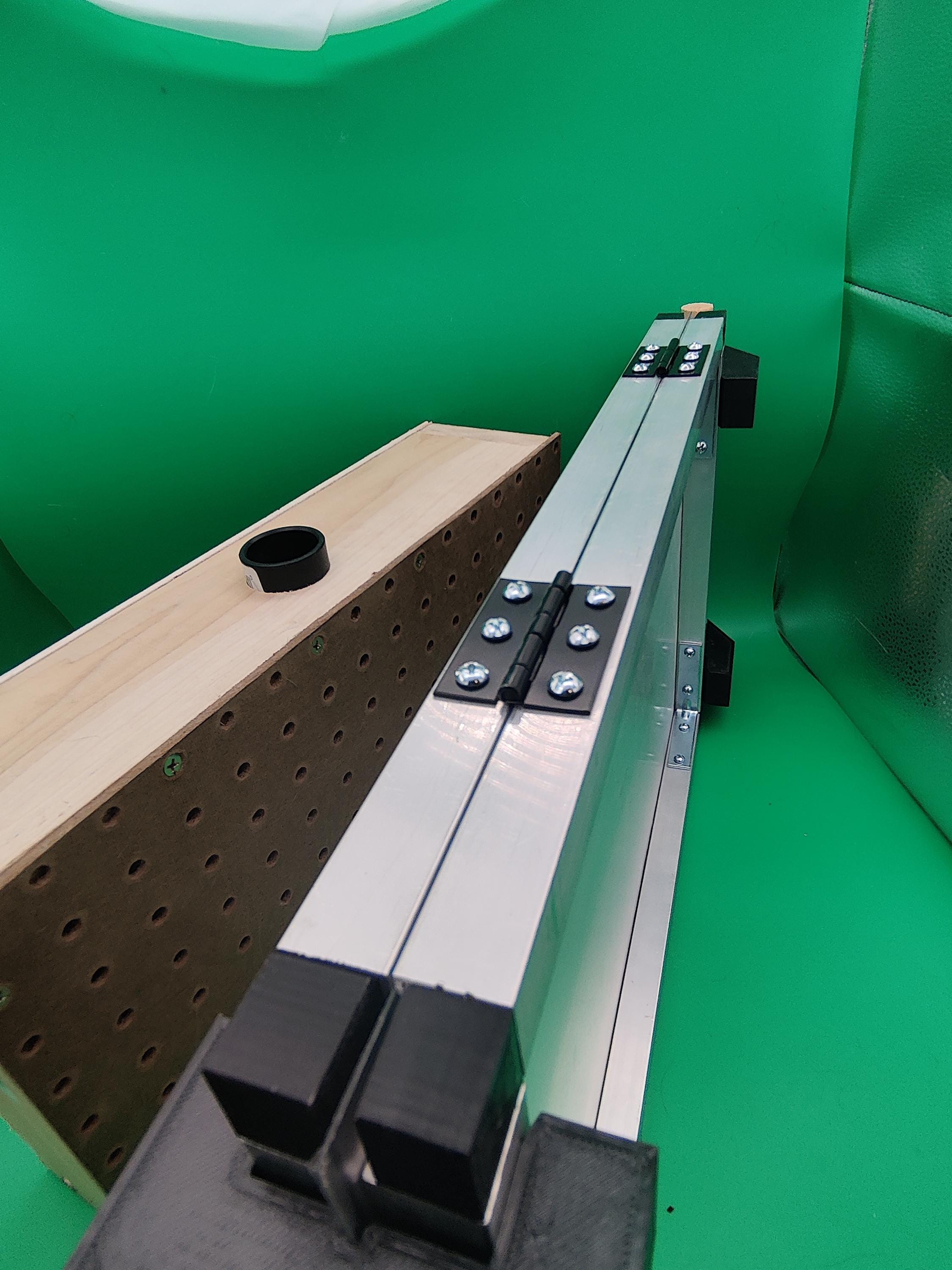 Vacuum Forming Table and Quick Release Frame. 12" X 18" Custom Sizes ...