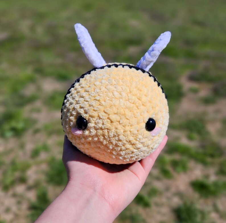 Crochet Bee Plush | Large | Handmade | Cute | Bumblebee | Custom ...