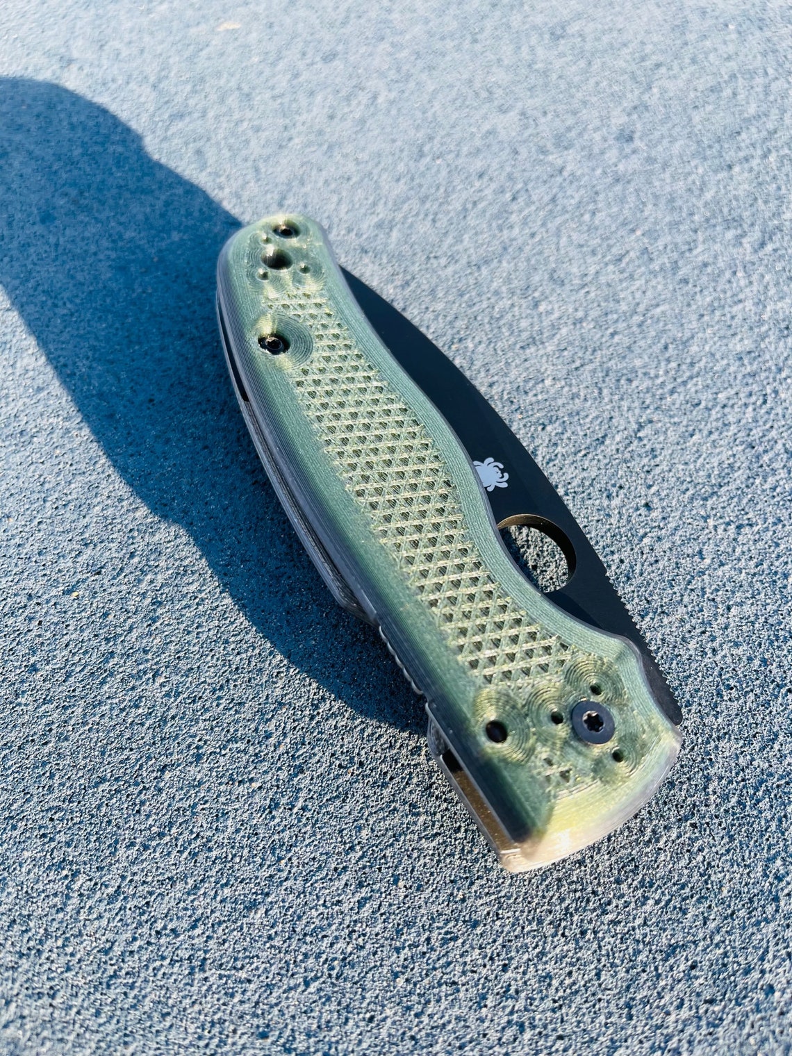 Spyderco Shaman Scales - Etsy
